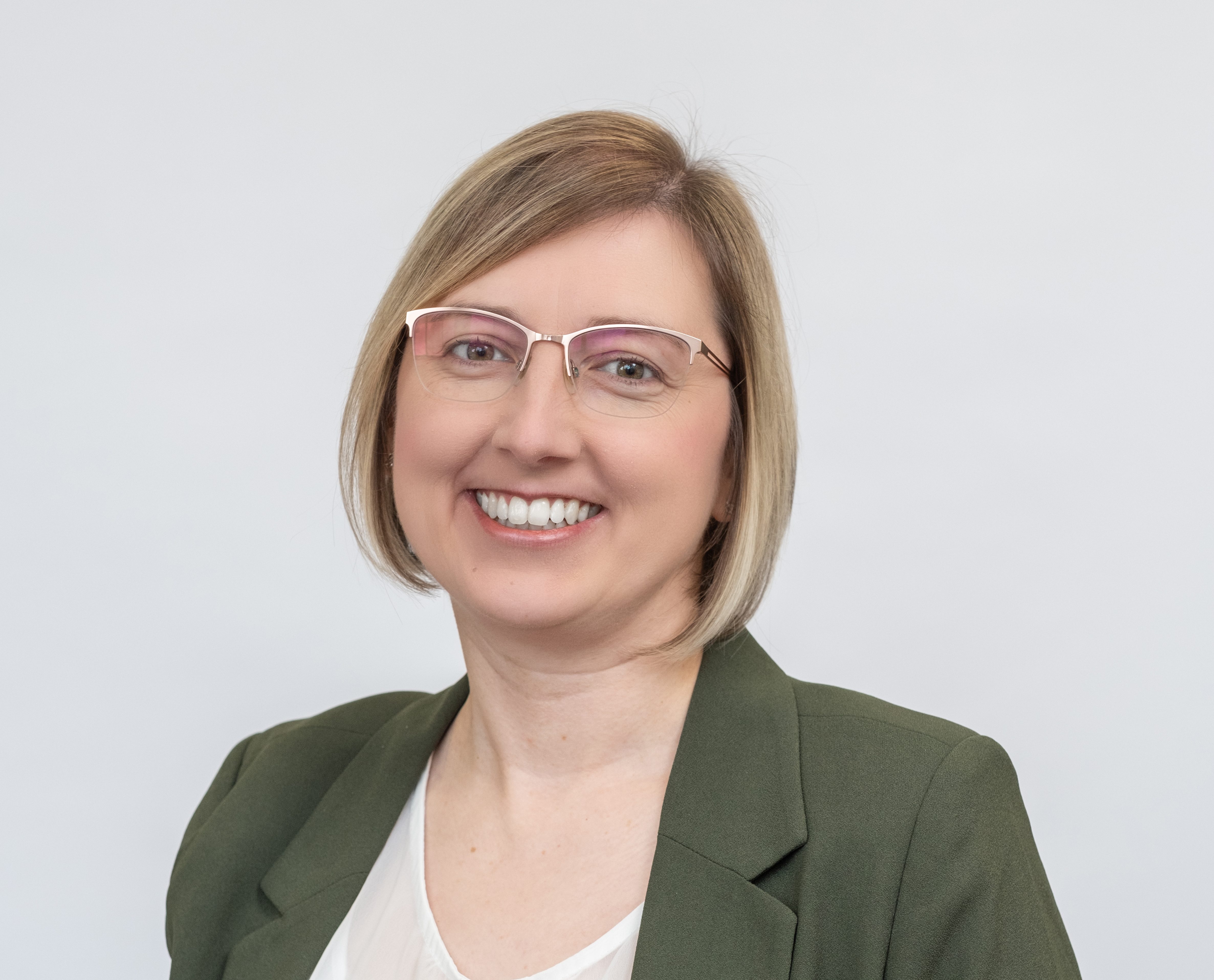 Professor Sarah Mills